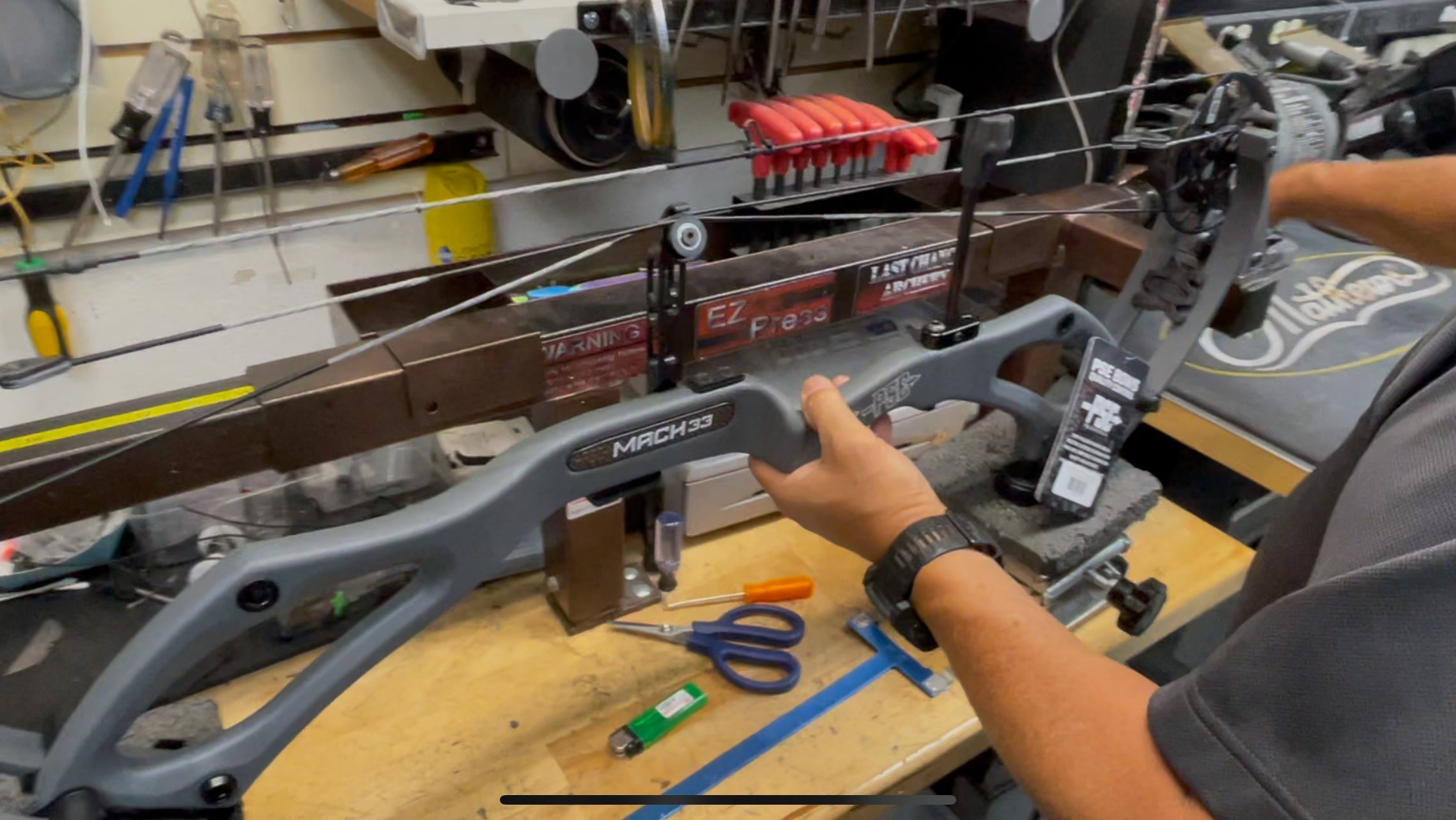 How to Choose the Right Bow – Why Hands-On Experience at Hi-Tech Arche ...